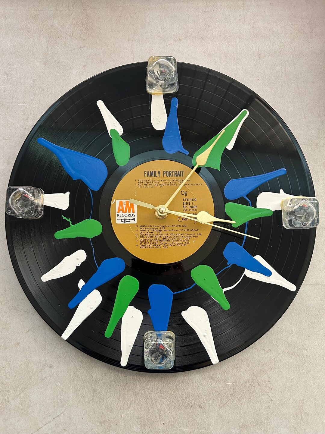 Splatter Paint Clock W/flies - Etsy