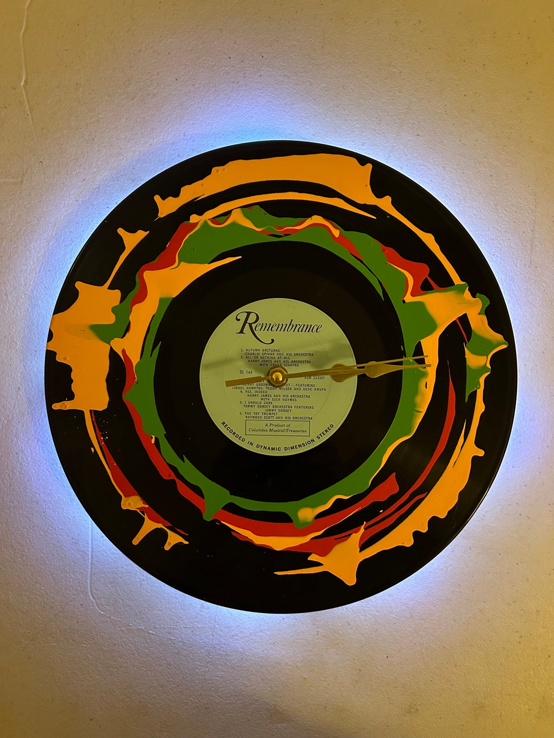 Homemade Splatter Paint Record Clock - Etsy