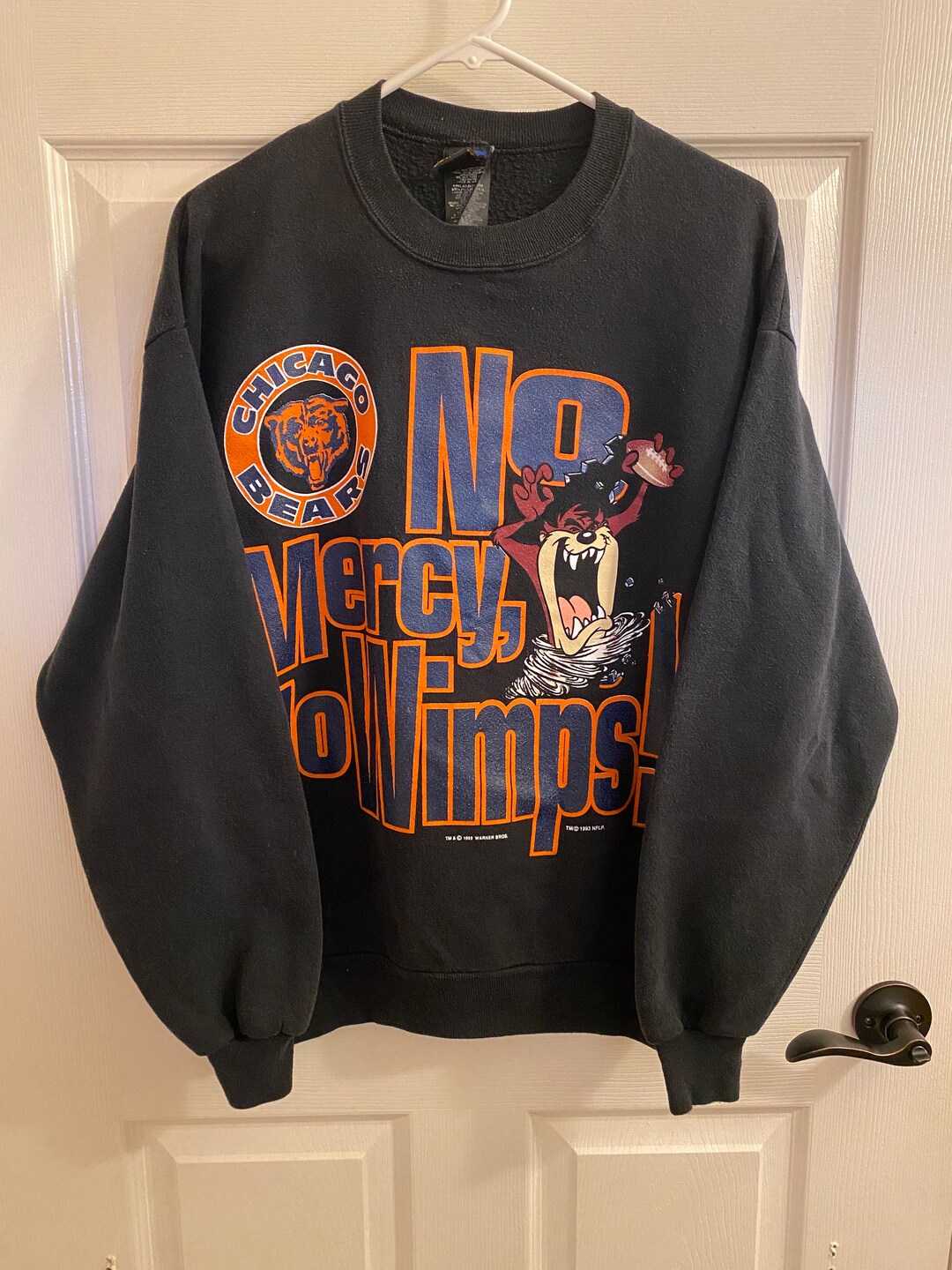 Vintage Chicago Bears Taz Looney Tunes NFL 90s Crewneck Sweater - Etsy