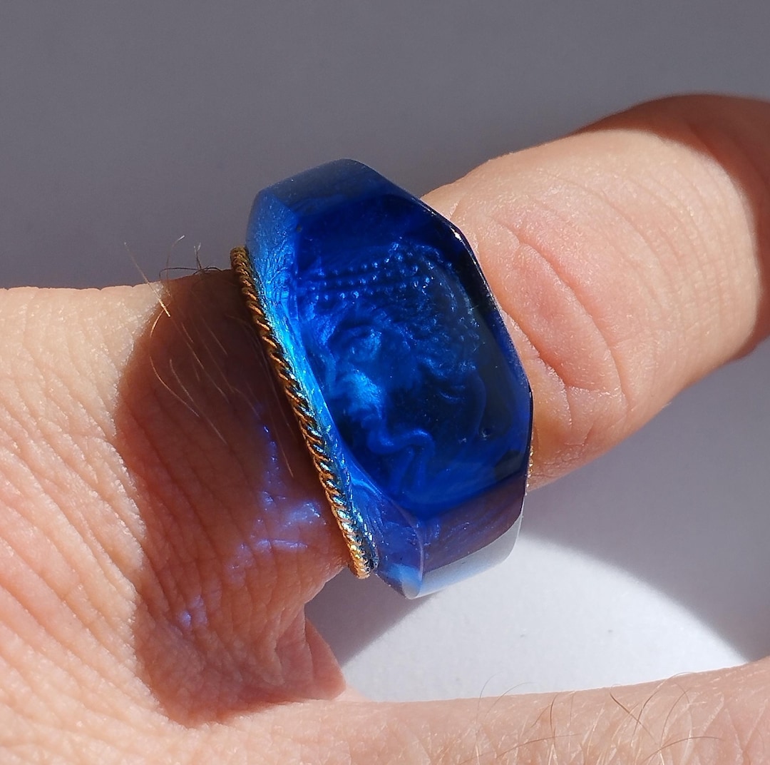 ONLY ONE Emperor Caligula Ring Yellow Gold 18K Blue Obsidian Color King ...