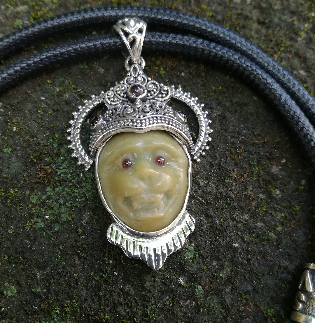 Hanuman Ye Ming Zhu Glow-in-the-dark Green Stone From Tibet Pendant ...