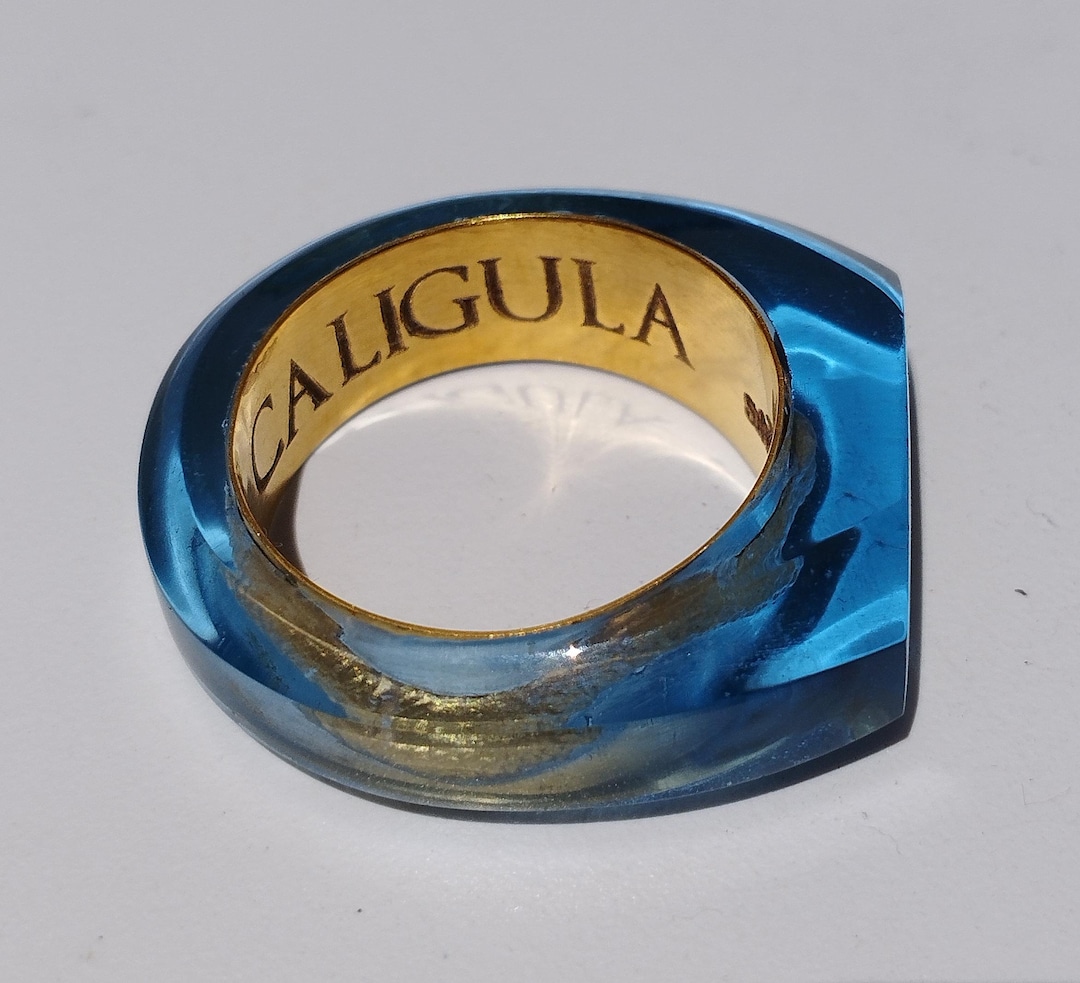 Emperor Caligula Unique Ring Yellow Gold 22K Blue Obsidian Color ...