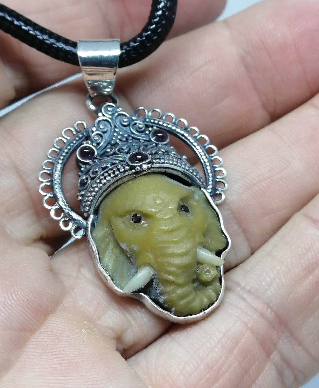 ONLY ONE Ganesha Pendant Ye Ming Zhu Glow-in-the-dark Green Stone From ...