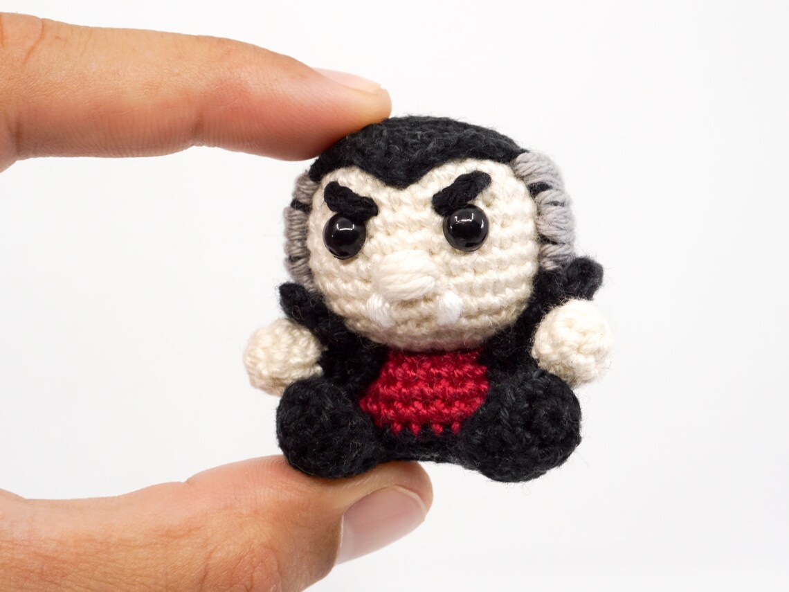 Mini Vampire Crochet Pattern | Amigurumi PDF Pattern - Etsy