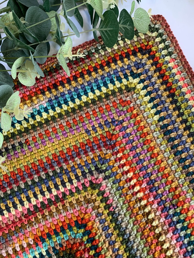 Crochet PATTERN: the Jane Shawl. Scrapcake Shawl Crochet. - Etsy