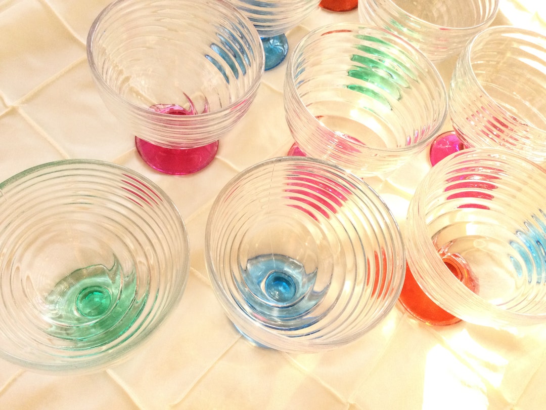 Dessert Ice Cream Swirl Glass Cups Only Red Left, Parfait Swirl Serving ...