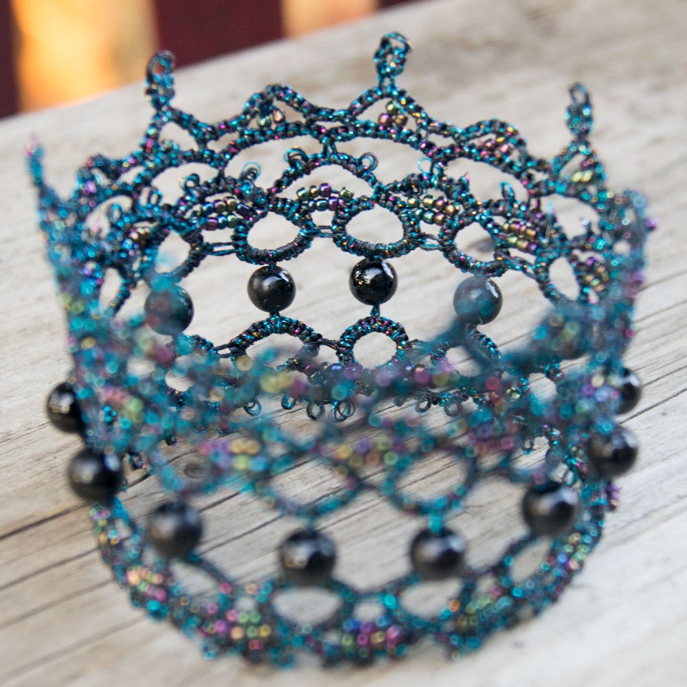 Black Pearl Gothic Crown fascinator Tatting Lace Mini crown | Etsy