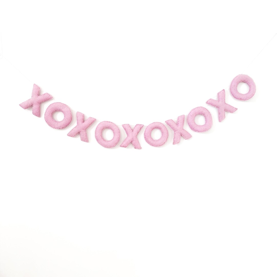 Pink Xo Felt Banner | Valentine Garland | Valentine’s Day Banner | Pom ...