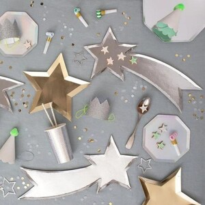 Shooting Star Platters | Star Shaped Plates | Star Paper Plates ...