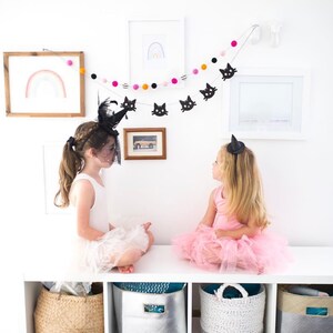Halloween Felt Ball Garland Pink Halloween Garland Hey Boo Ghouls Rule ...