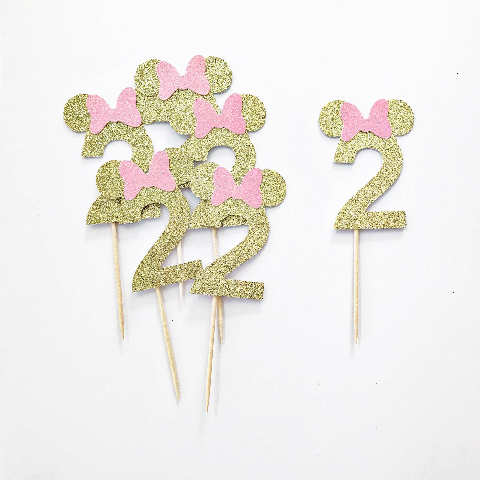 Minnie Mouse Cupcake Toppers / Minnie 2nd Birthday / Oh - Etsy