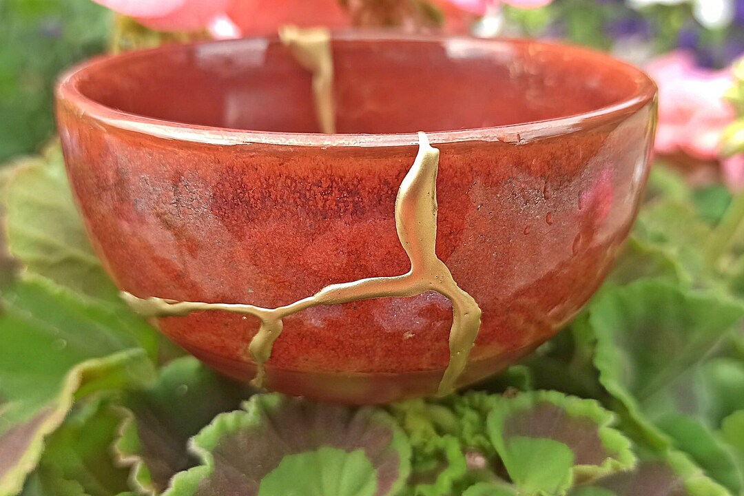 Kintsugi Red Bowl Broken and Repaired - Etsy