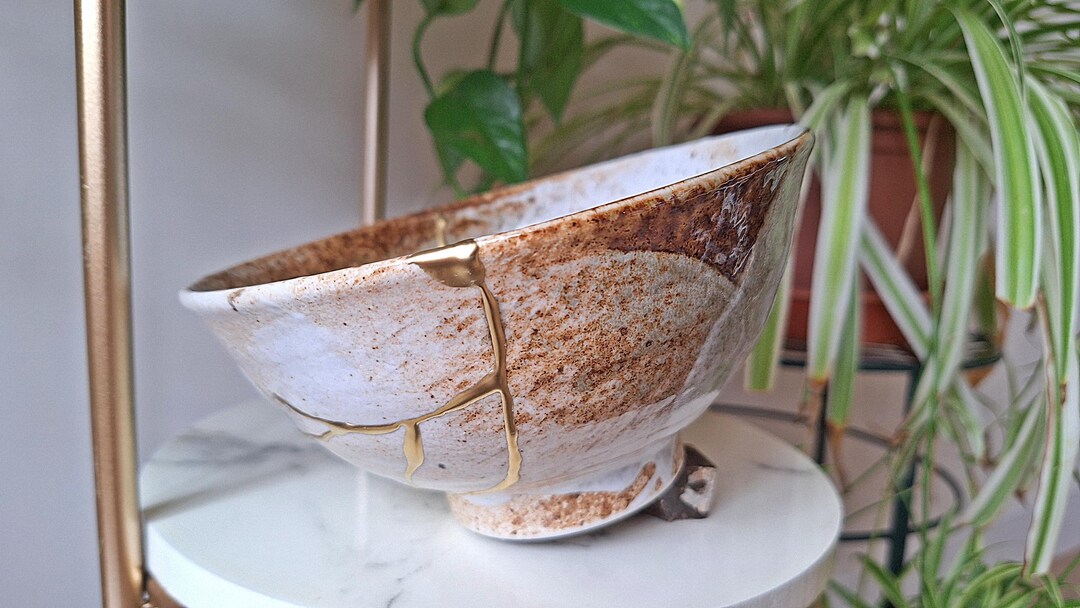 Kintsugi Bowl, Broken and Repaired Japanese Ceramic, Vase, Pottery, Mug ...