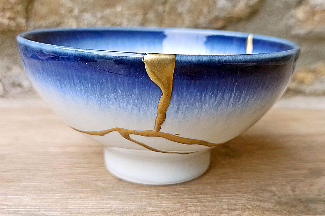 Kintsugi Bowl, Broken and Repaired Japanese Ceramic, Vase, Pottery, Mug ...