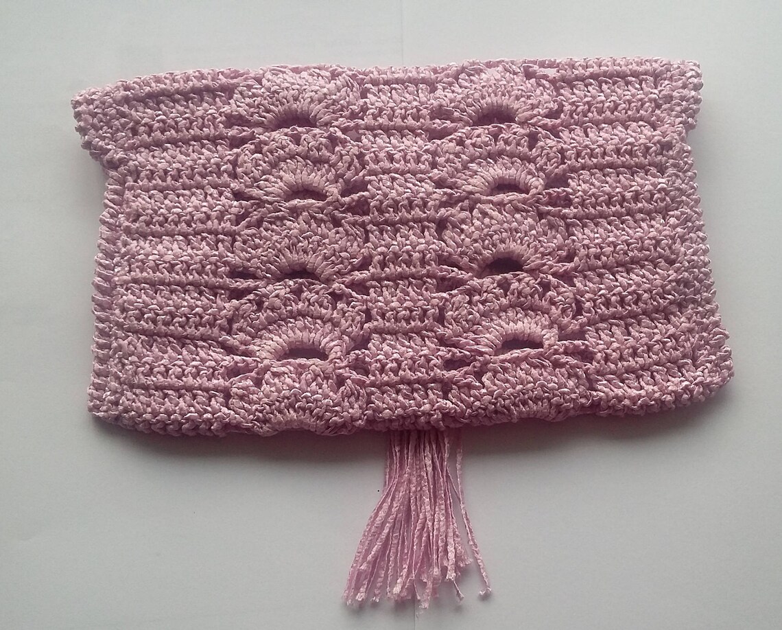 Crochet Pink Cosmetic Case, Easy Crochet Purse is Nice Valentine's Day ...