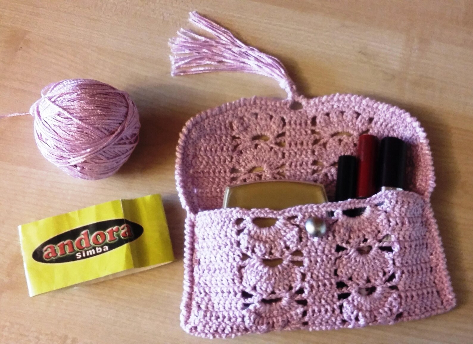 Crochet Pink Cosmetic Case, Easy Crochet Purse is Nice Valentine's Day ...