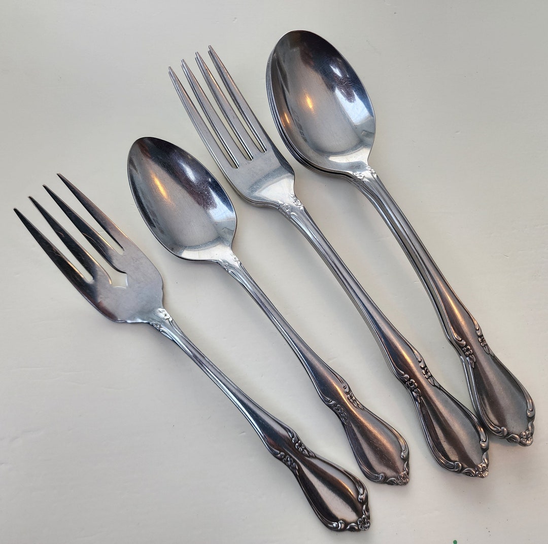 Vintage Oneidacraft Deluxe Stainless Chateau Flatware Spoons Forks Lot ...