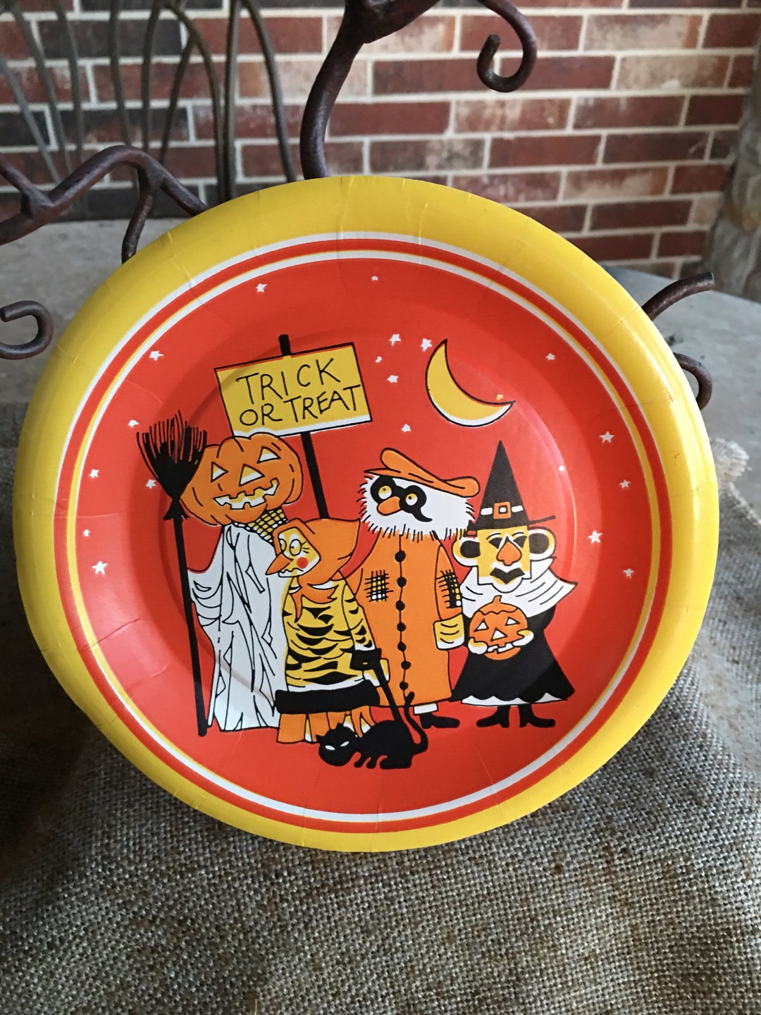Authentic Vintage 7" Paper Plate, Halloween Party Decoration, Crafting ...