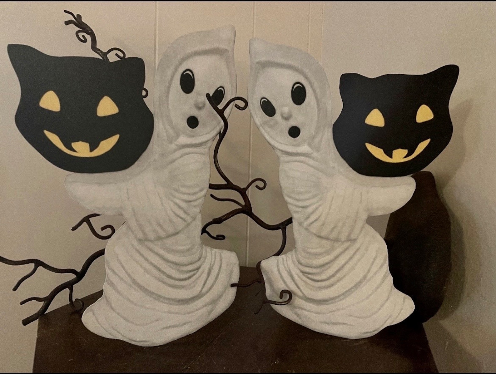 Sizes up to 15" Vintage Style Ghost Holds Black Cat Halloween Hand Cut ...