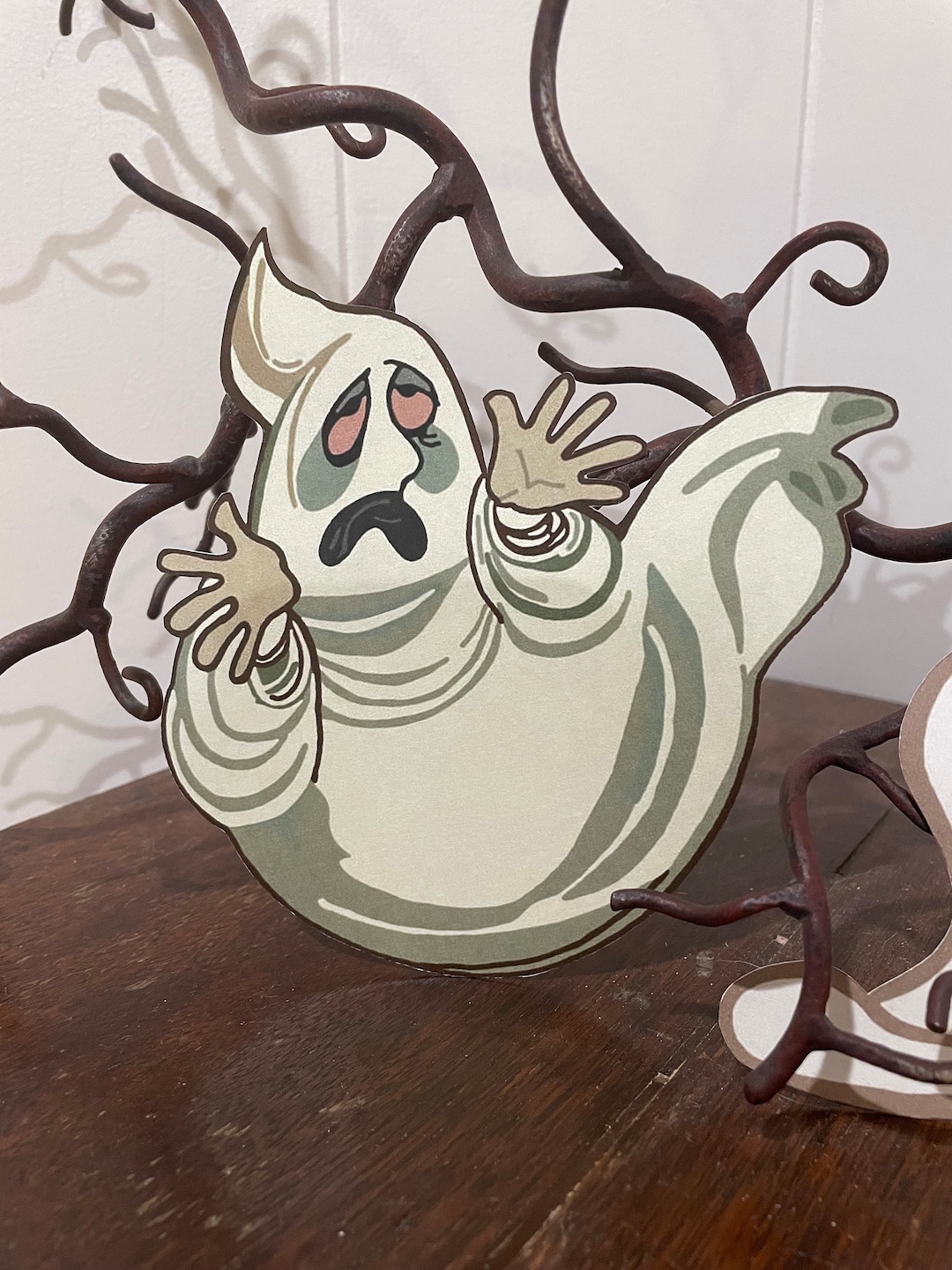 Sizes up to 13" Vintage Style Tired Ghost With Hands Out Halloween Hand ...