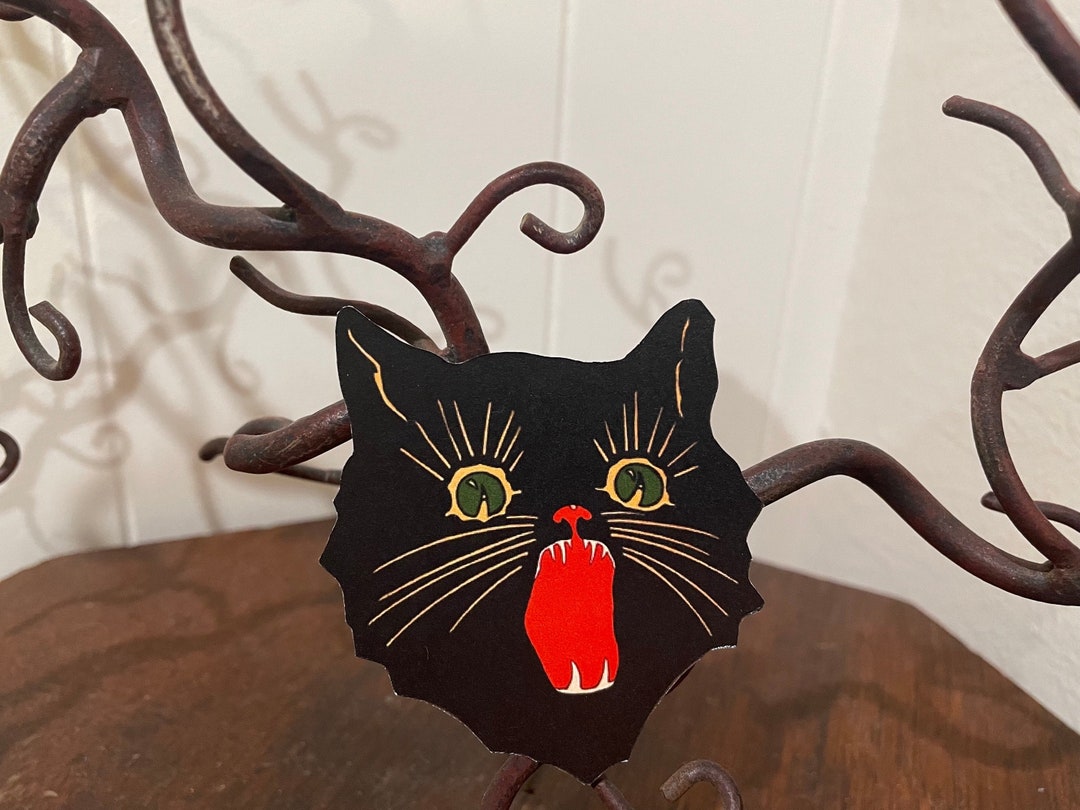 Sizes up to 12" Vintage Style Cat Face With Yellow and Green Eyes and ...