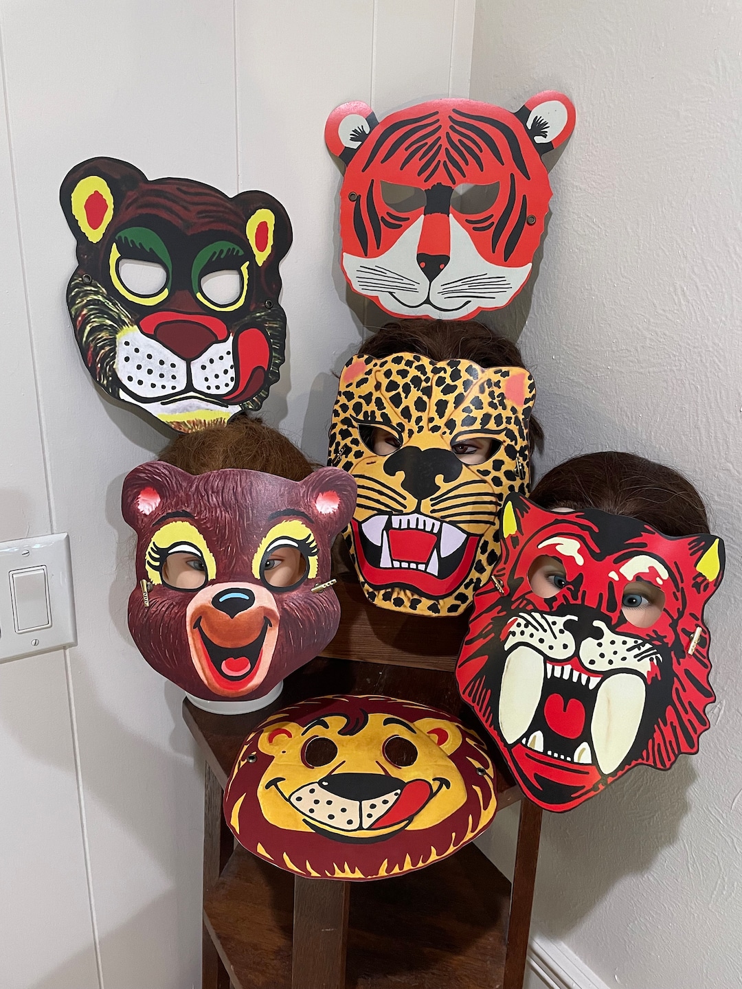 ADULT & KIDS Pick Vintage Style Cartoon Zoo Animal Cardstock Halloween ...