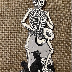 Sizes up to 16" Choice of 4 Vintage Style Skeleton Playing Musical ...