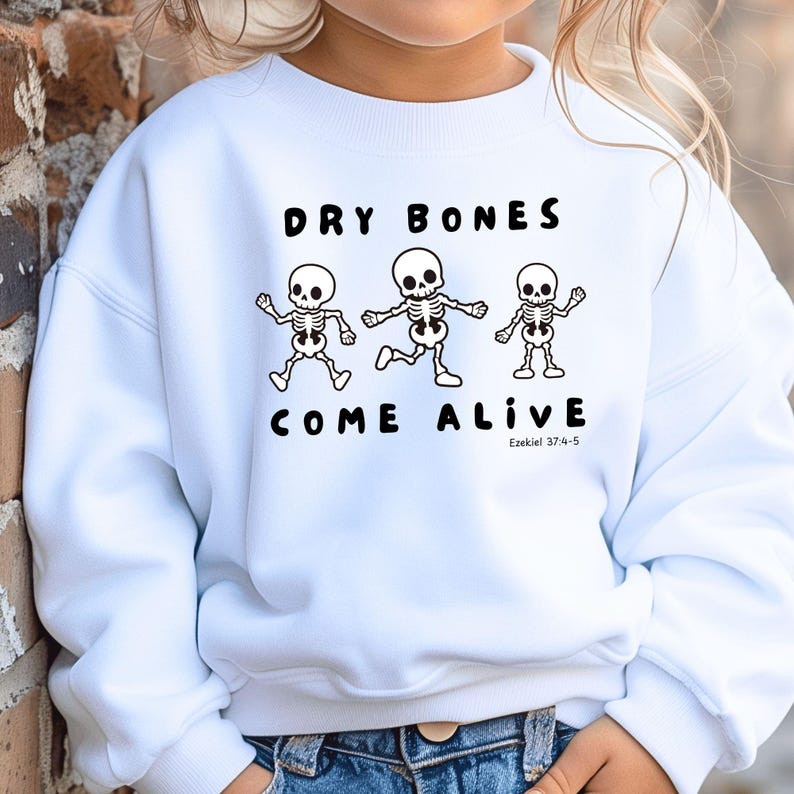 Dry Bones Ezekiel 37 Halloween T-shirt: Christian Bible Verse (PNG ...