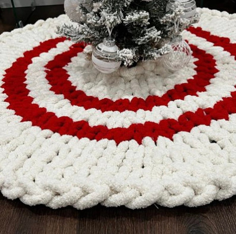 PDF Pattern Tutorial: Chunky Knit Christmas Tree Skirt Cozy Handmade ...