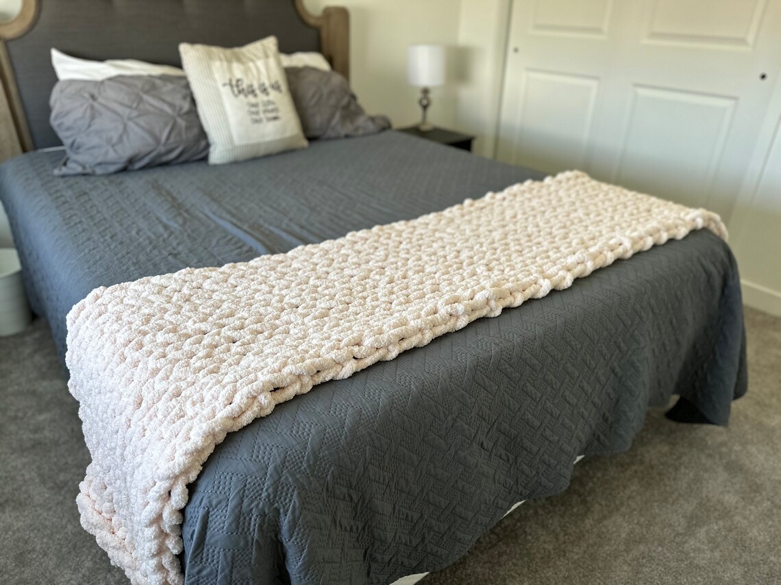 Twin Size Hand Knit Chunky Knit Bed Runner Blanket Soft Chenille Throw ...