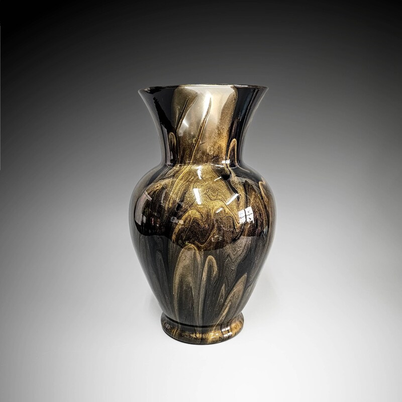 Gold Vase - Etsy