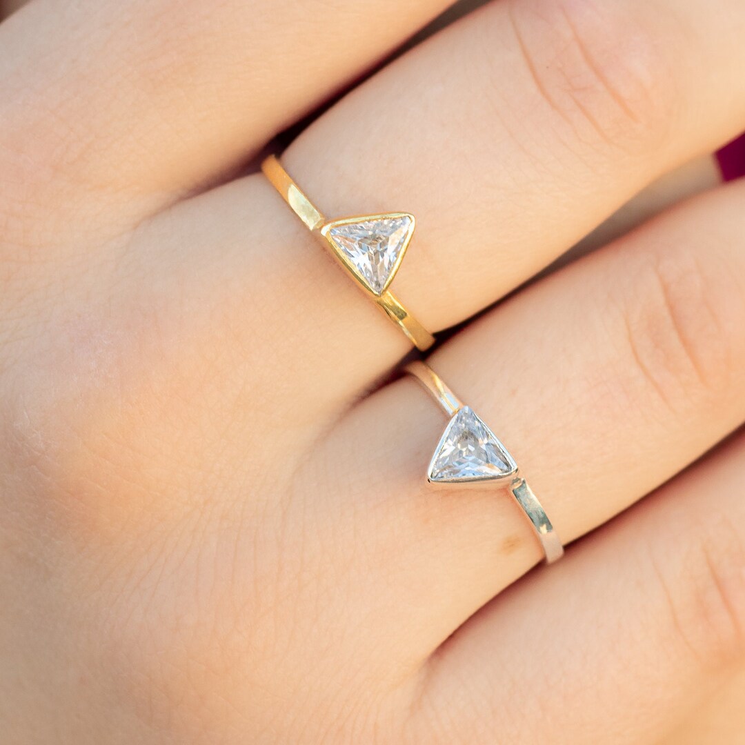 PIYOGA Clear Quartz Triangle Ring. Stackable, Chic, Geometric, Minimalist Crystal Jewelry for ...