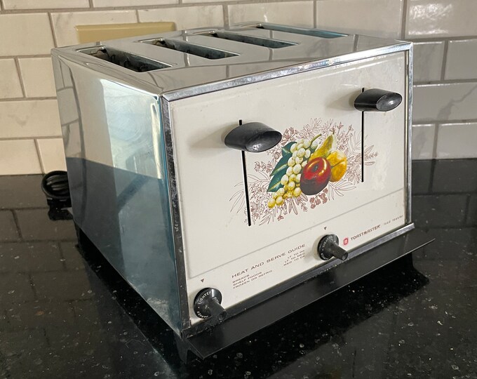 Vintage 4 Slice 1970's Toaster Fruit Model D154 WH - Etsy