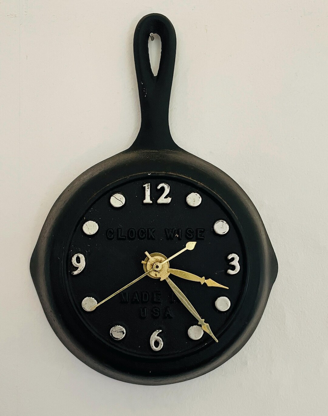 Vintage Clock Wise Cast Iron Pan Clock Quartz Battery Operated Made in ...