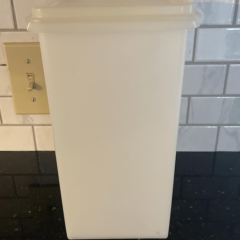Vintage Tupperware Cracker - Etsy