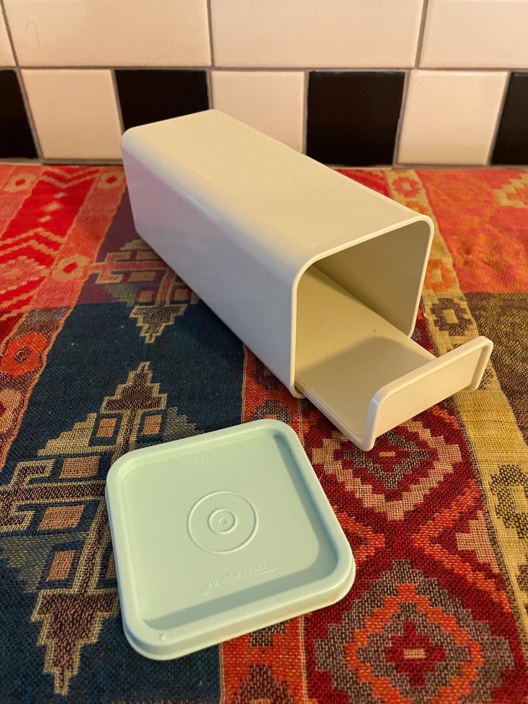 Vintage Tupperware 1827-6 Butter Keeper Canister /storage Container ...