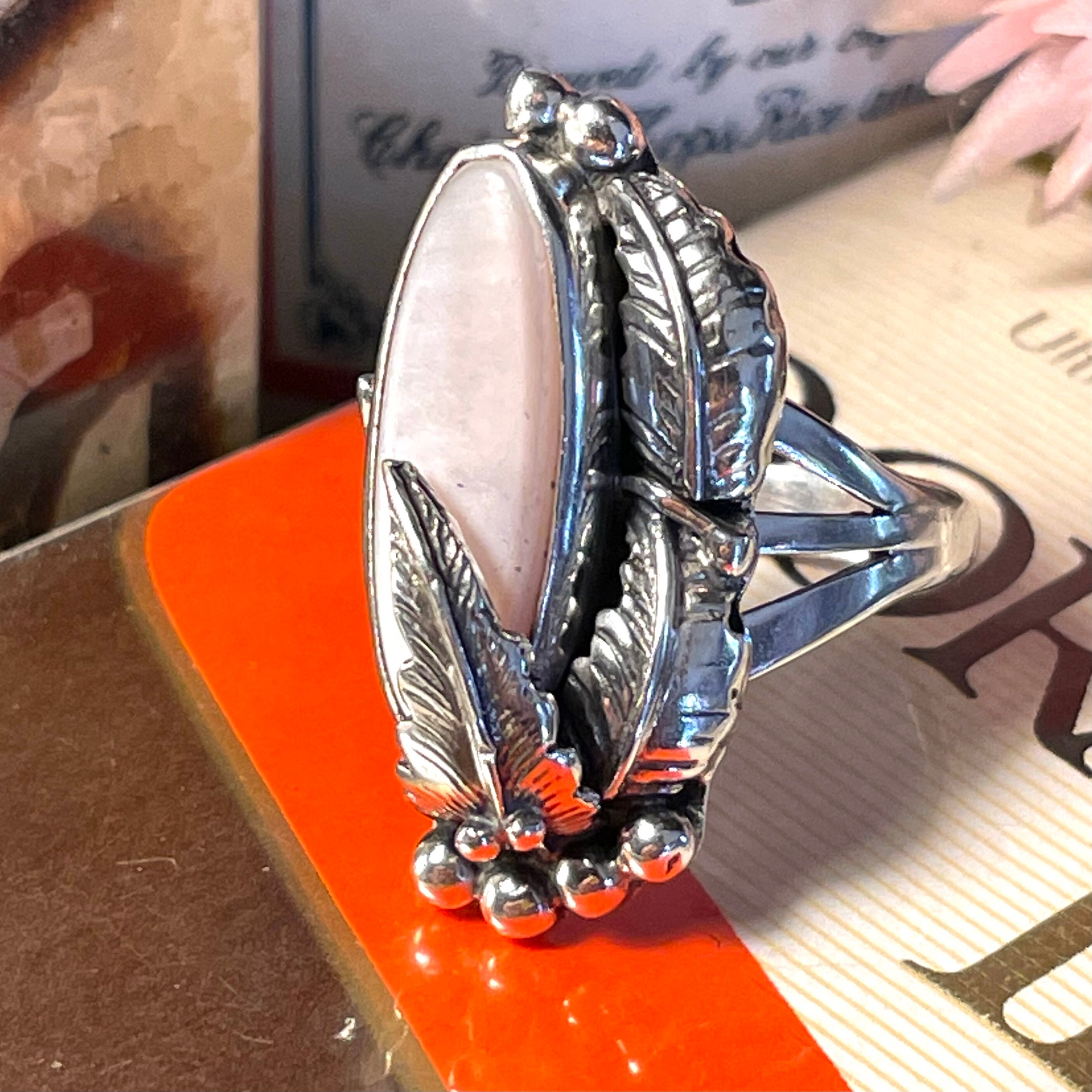 Vintage Mother of Pearl Sterling Silver 925 Western Ring size 8