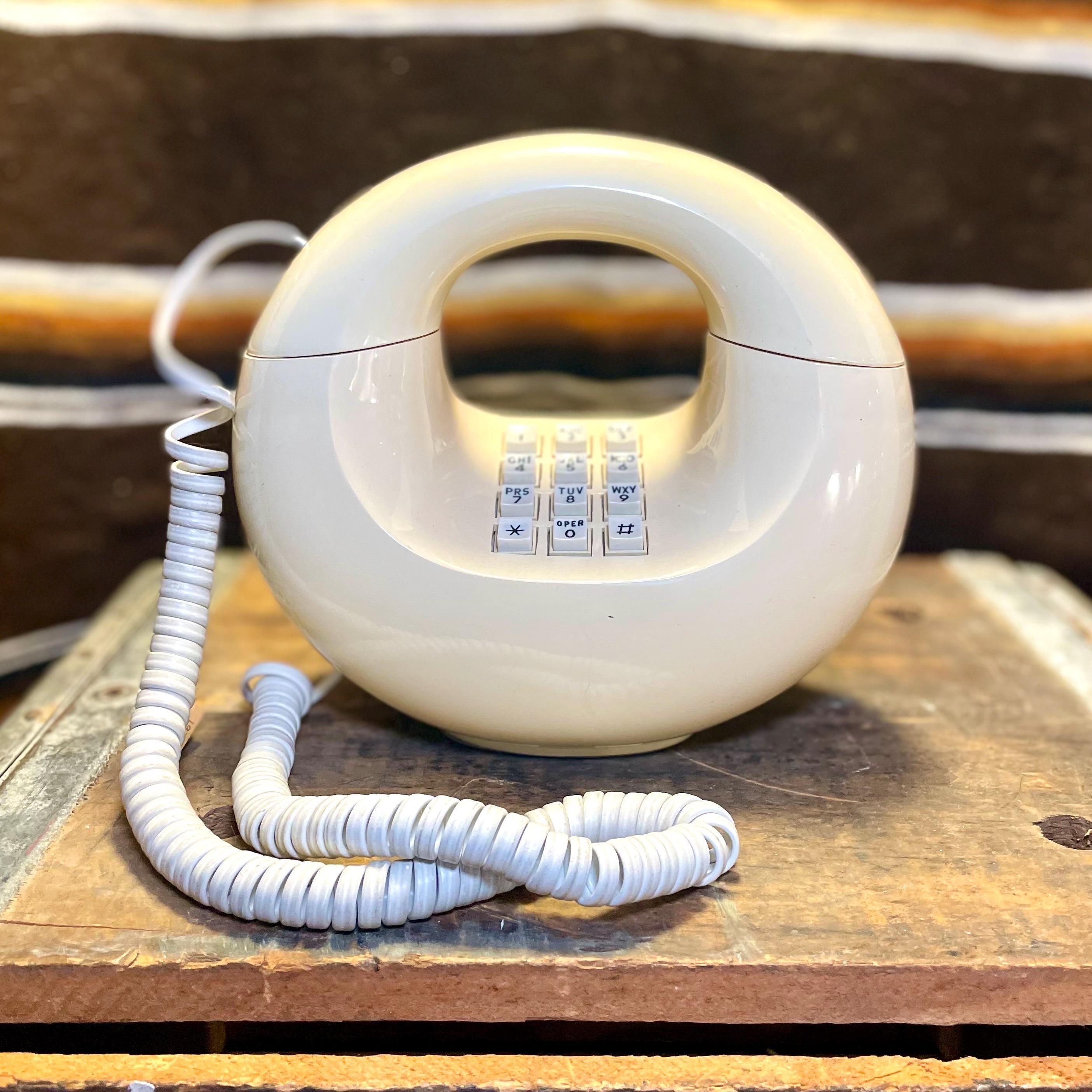 Vintage 1970 Futuristic Mod Cream Donut Phone