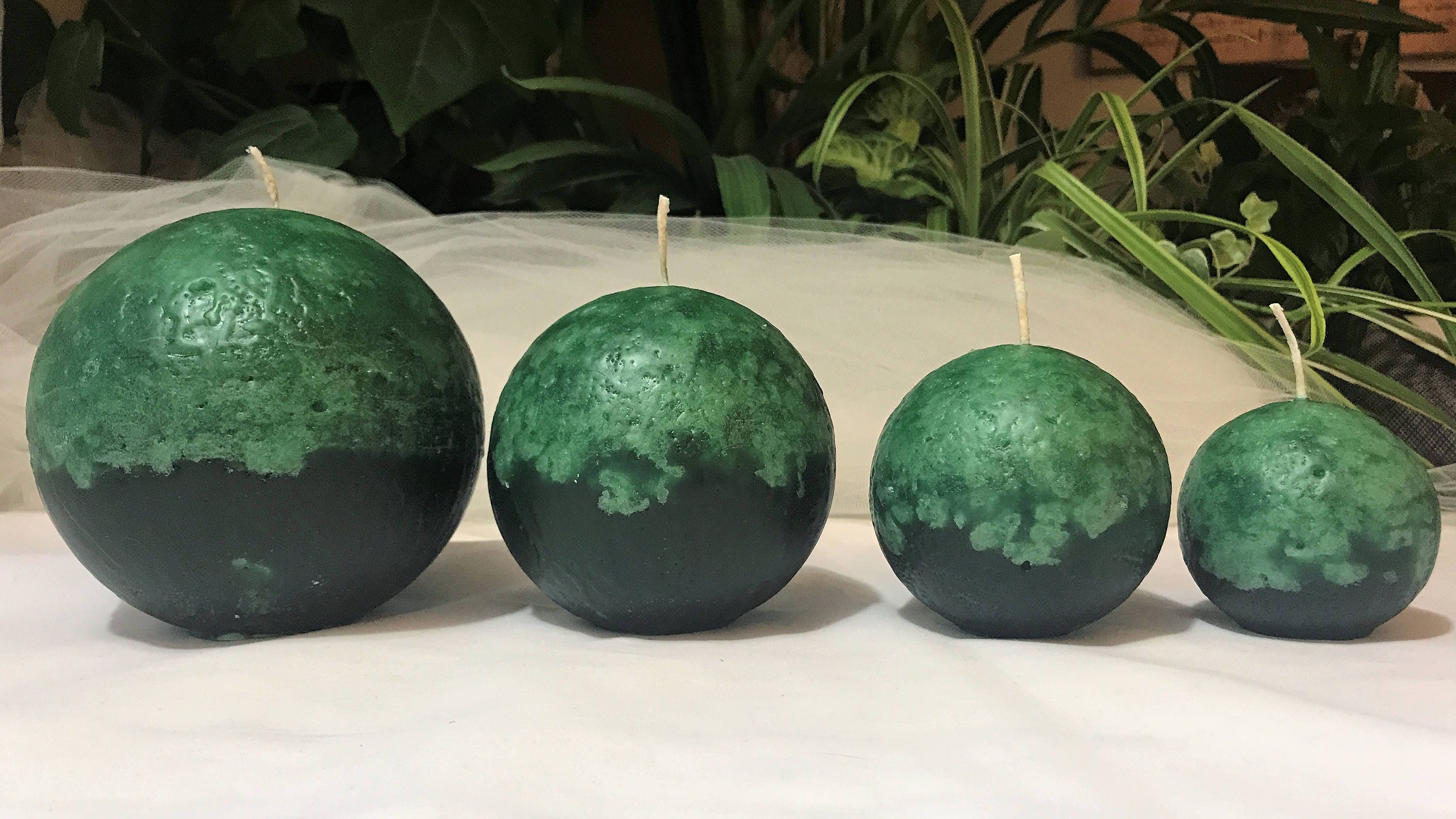 Set of 4 Green Sphere (Ball) Candles