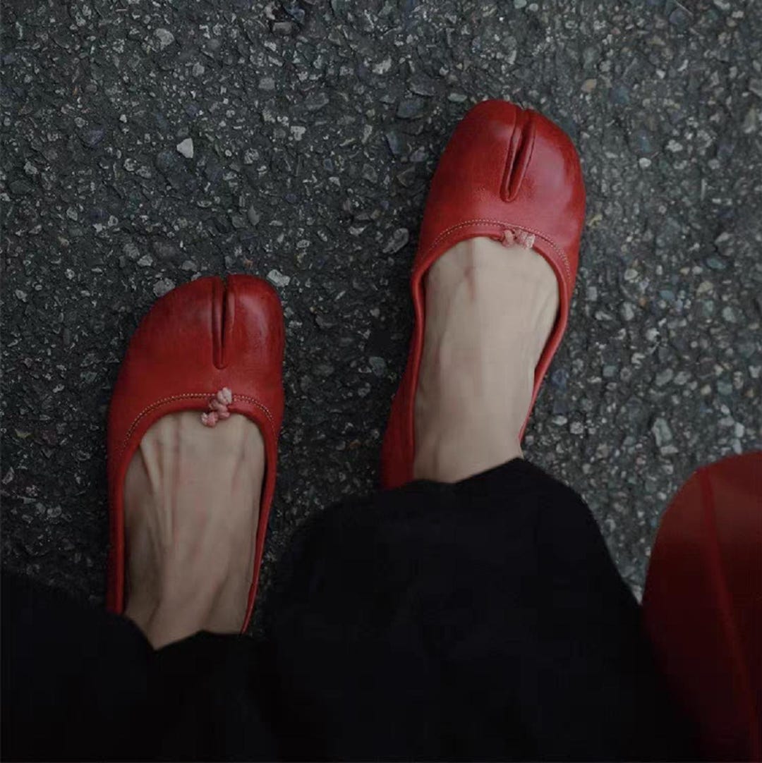 Red Vintage Tabi Shoes,leather Women's Tabi Shoes,red Tabi Flats ...