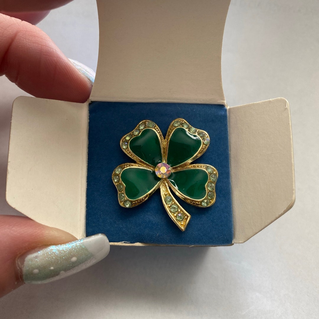 Avon Gold Tone Lucky Shamrock Lapel Hat Pin 2004 - Etsy