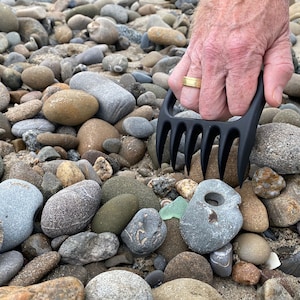 Beach Comb Hand-held Beach Rake - Great for Finding Sea Glass and ...