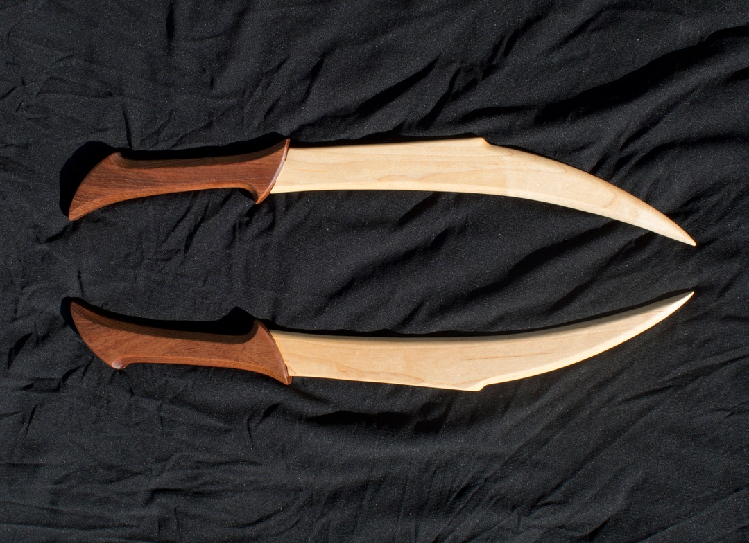 Tauriels Daggers the Lord of the Rings Handmade Wooden Sword - Etsy