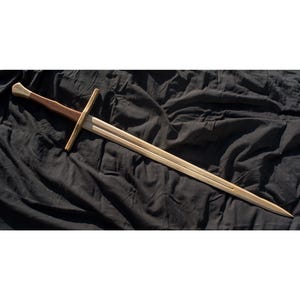 Medieval Longsword - Handmade Wooden Sword - Etsy