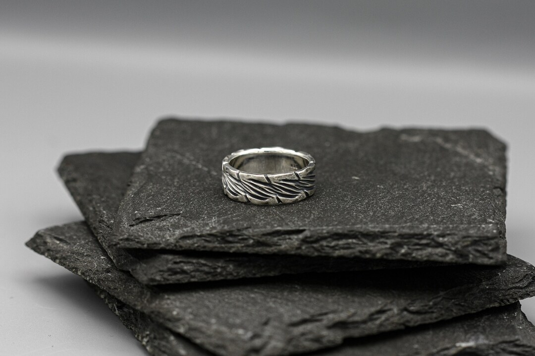 Silver Bark Ring, Oxidised Distressed Ring, Unique Wedding Band - Etsy