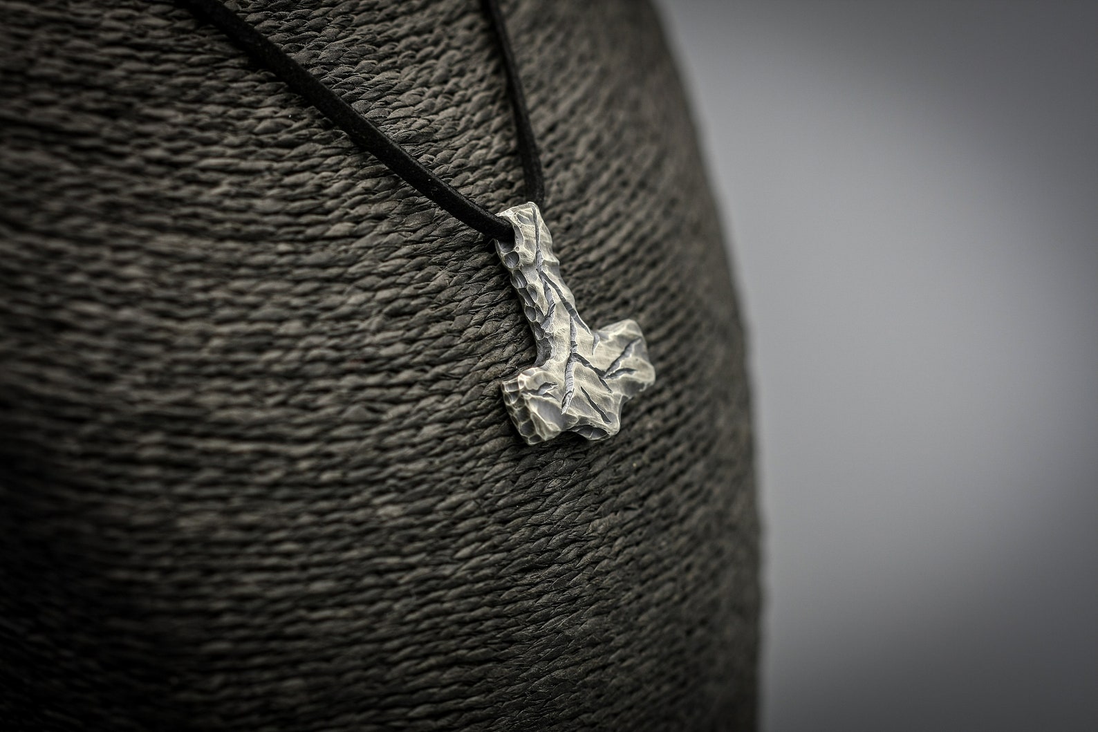 Thor Hammer Pendant, Viking Necklace, Silver Mjolnir Pendant - Etsy