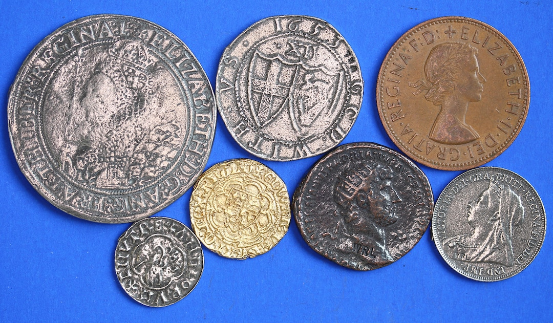 REPRODUCTION COINS - 2000 Years of English Coins, Roman, Cnut, Tudor ...