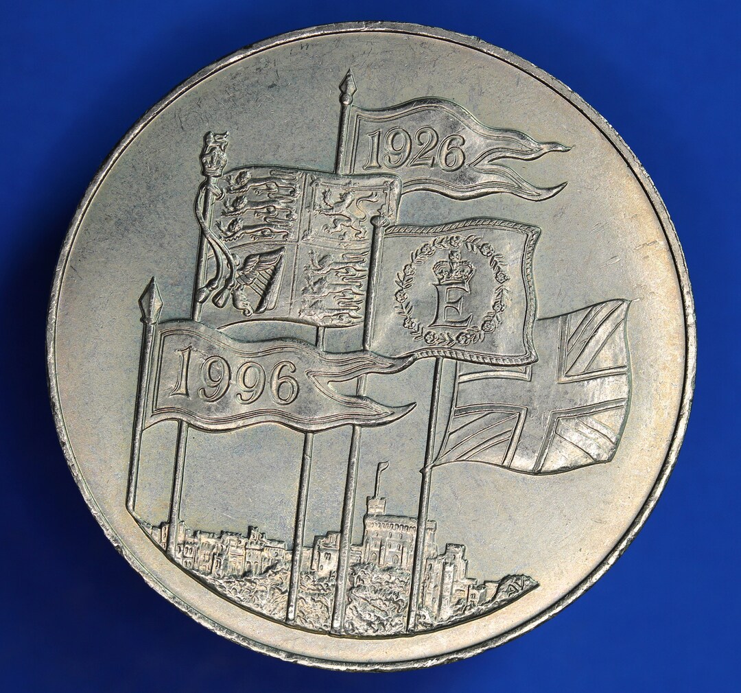 GENUINE British 1996 Five Pound Elizabeth II Coin, Queen's 70th ...