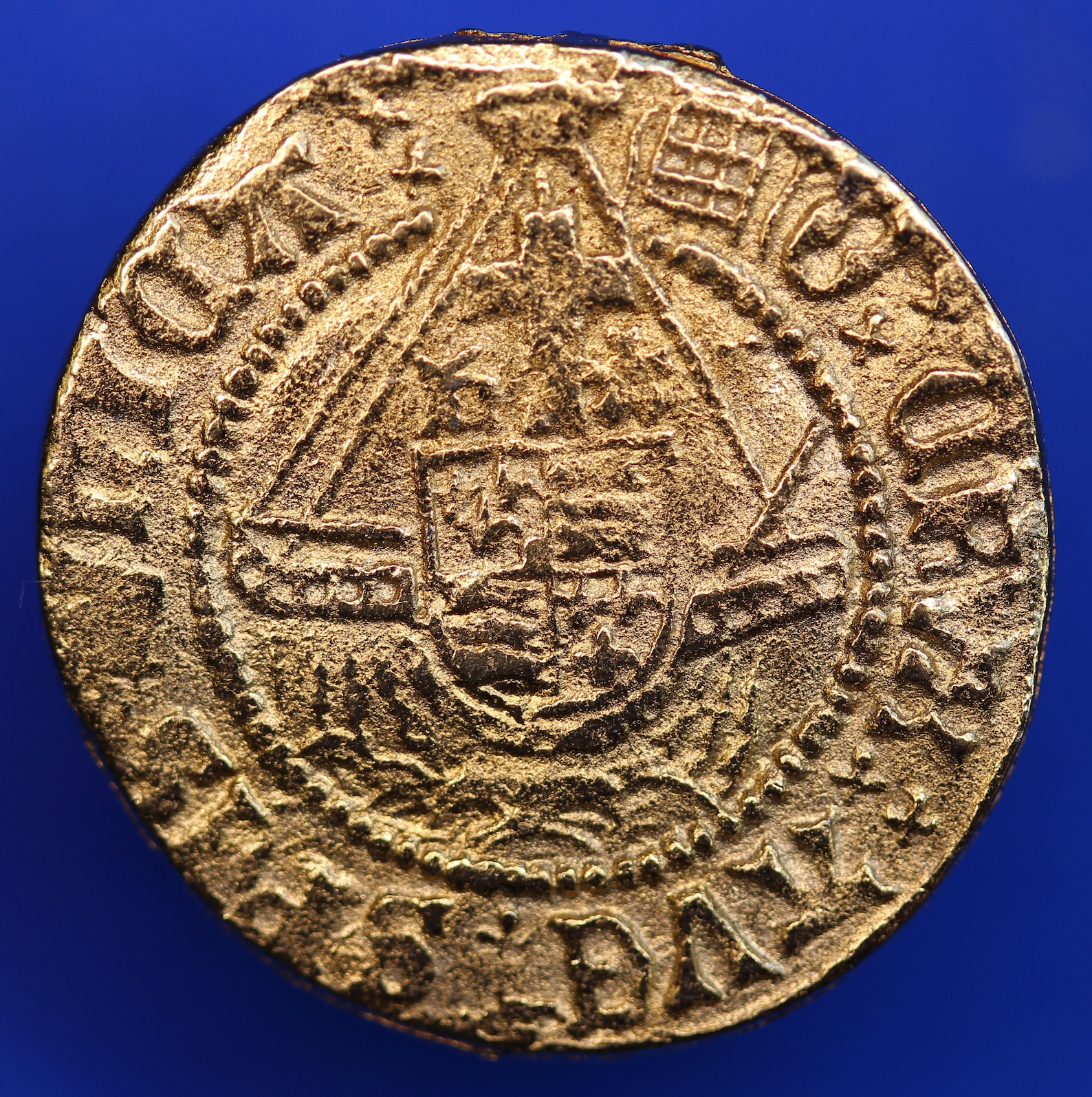 REPRODUCTION Tudor Henry VIII Gold Plated Half-angel Coin 19mm ...