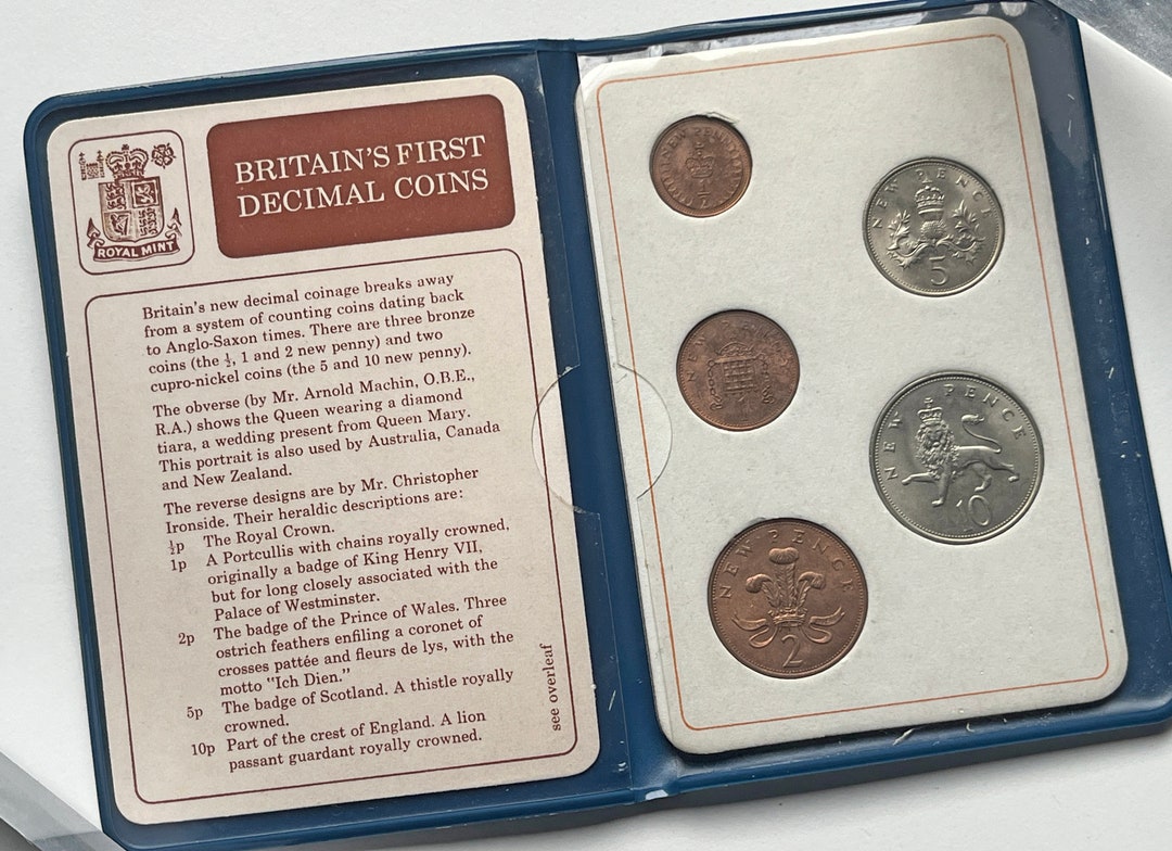 Elizabeth II Coin Set, Britain's First Decimal Coin Set, Half Penny to ...